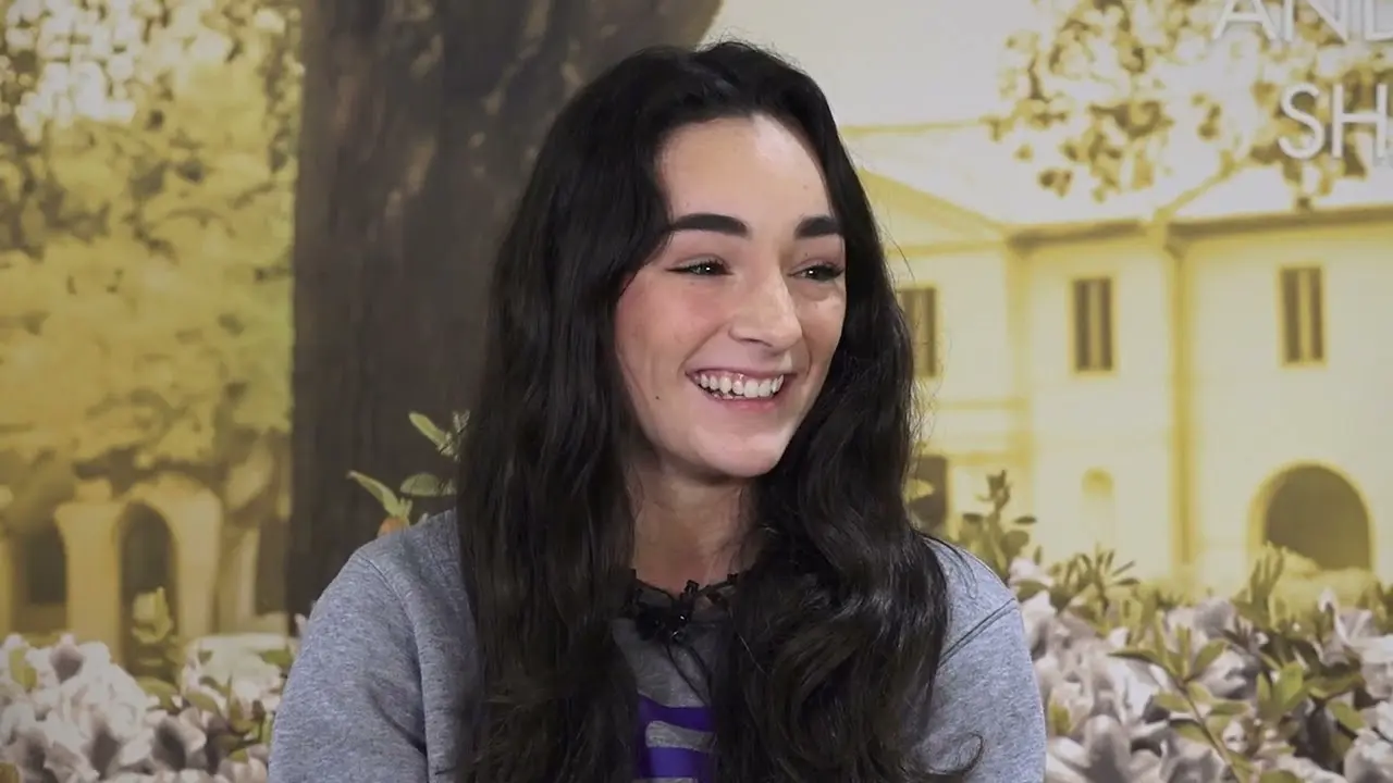 Elena Arenas - Age, Height, Wiki, Bio, Net Worth, and Boyfriend | bigwritehook